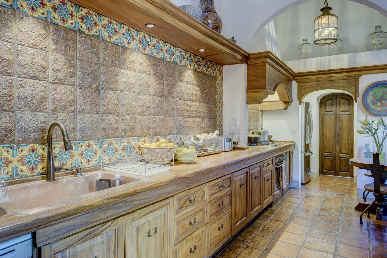 Kitchen off courtyard