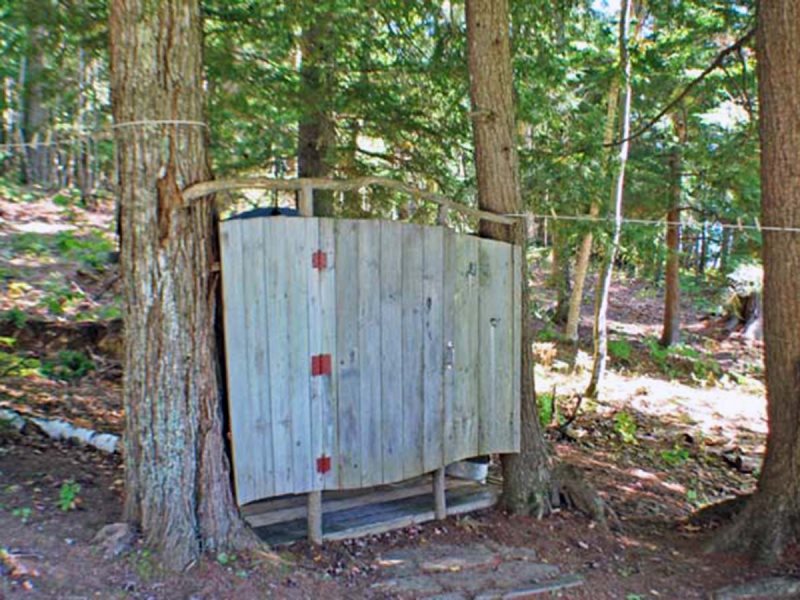 Pitcher Pond Cottages - On The Water In Maine Vacation Rental Property