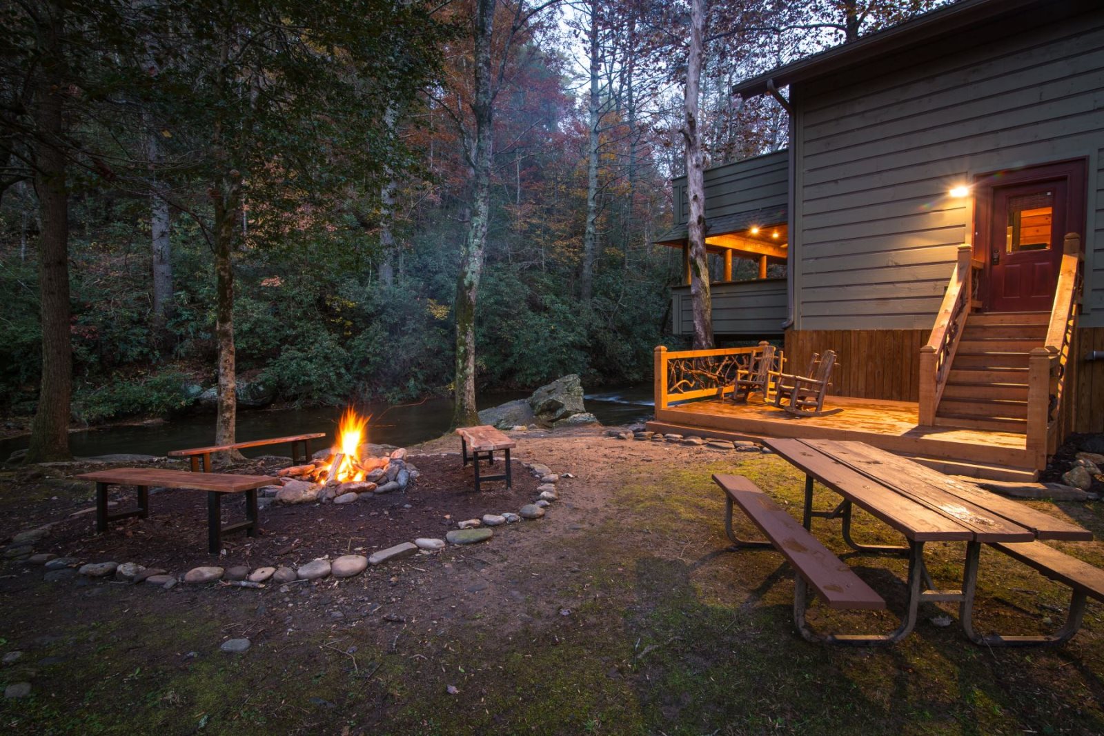 A River Runs Thru It | Riverfront Vacation Rentals | Cabin Rentals of Helen