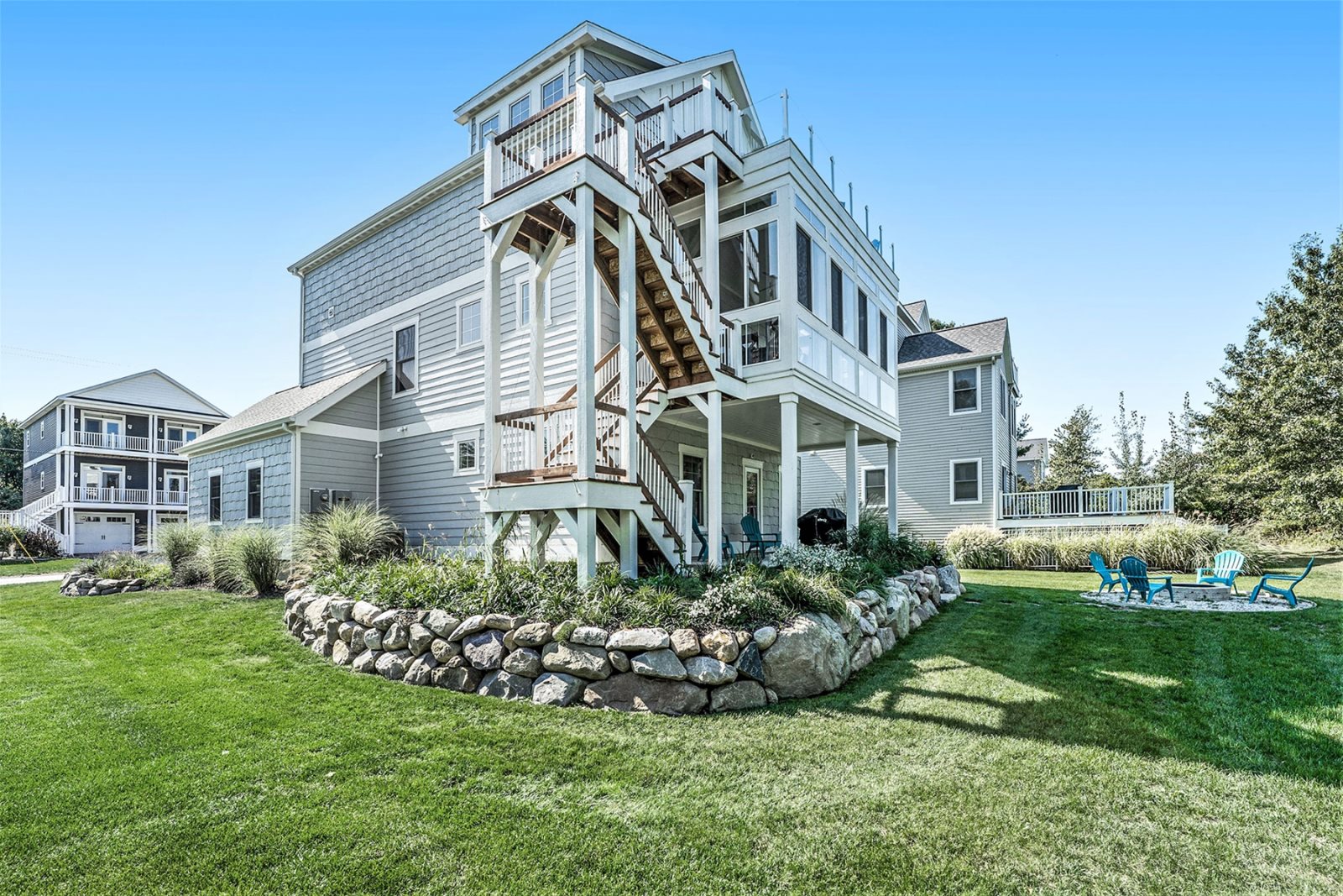 Summer Treehouse | Shores Vacation Rentals