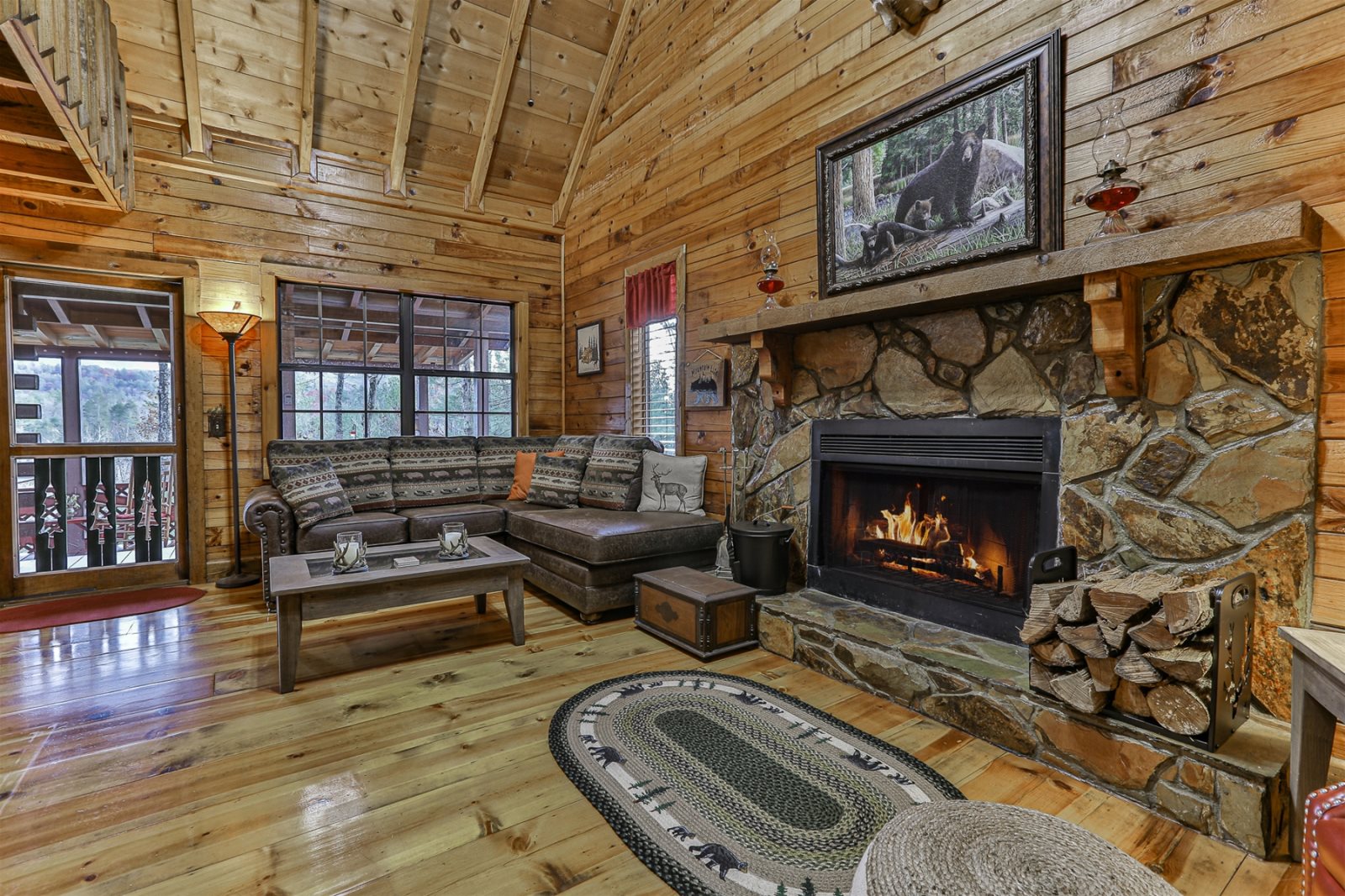 Blue Sky Cabin Rentals: Living On The Ledge