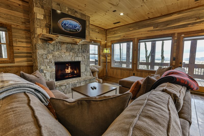 Blue Sky Cabin Rentals; Sunrock Summit