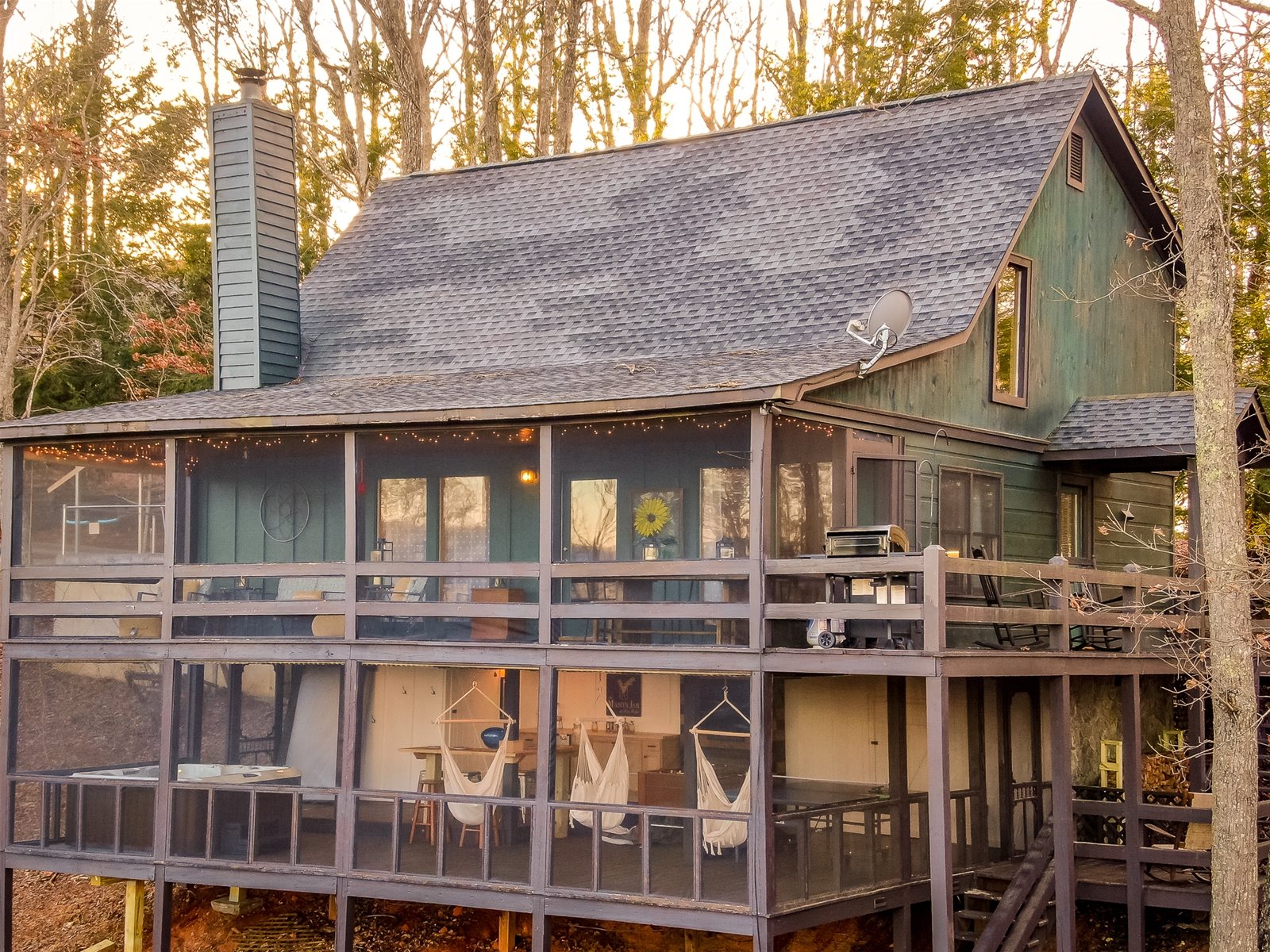 Blue Sky Cabin Rentals- A Blue Ridge Mason Jar
