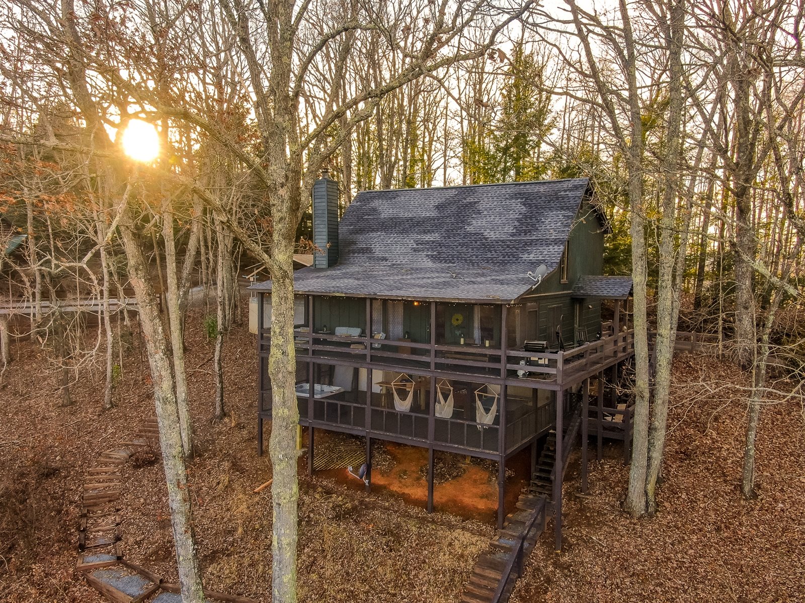 Blue Sky Cabin Rentals- A Blue Ridge Mason Jar