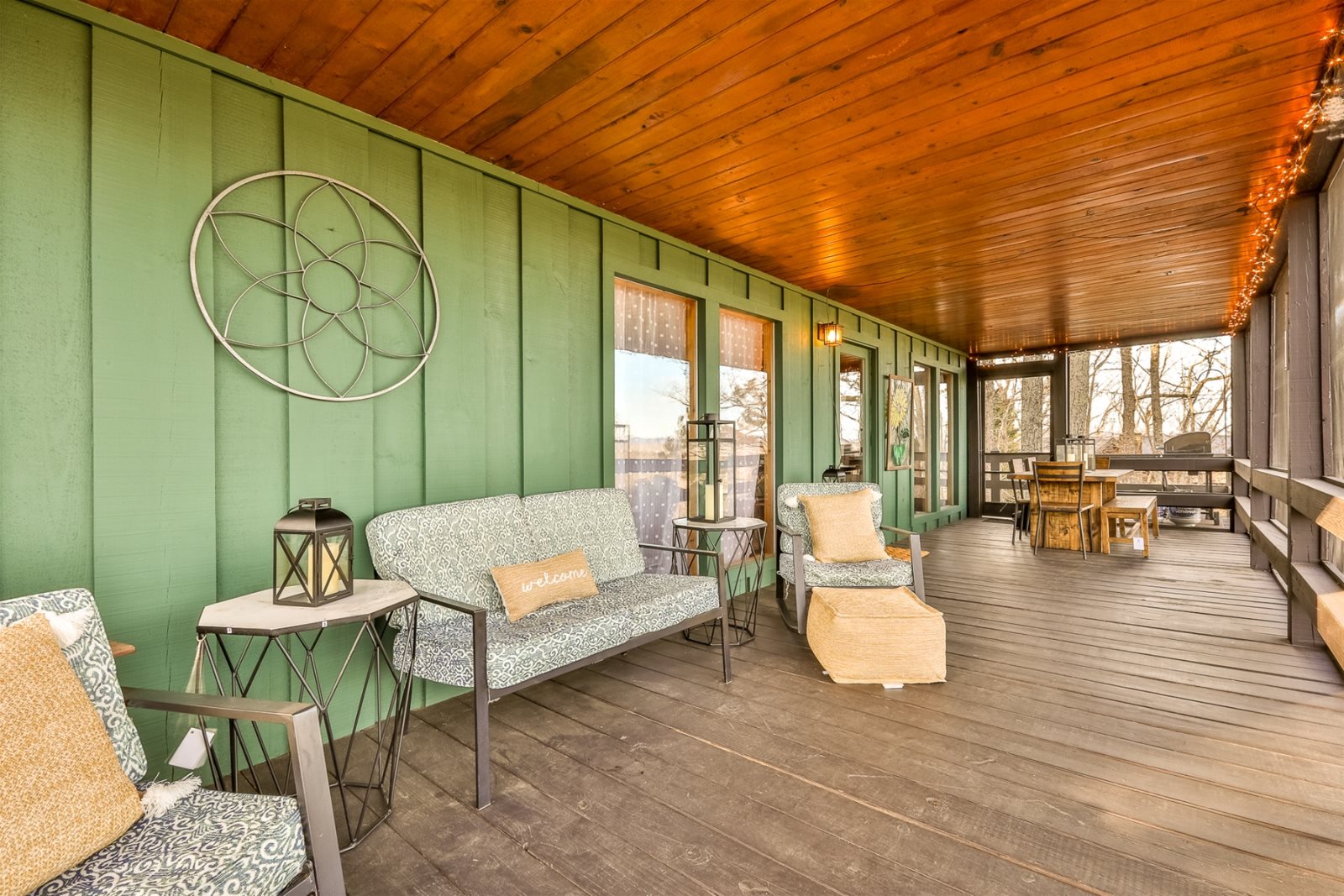 Blue Sky Cabin Rentals- A Blue Ridge Mason Jar