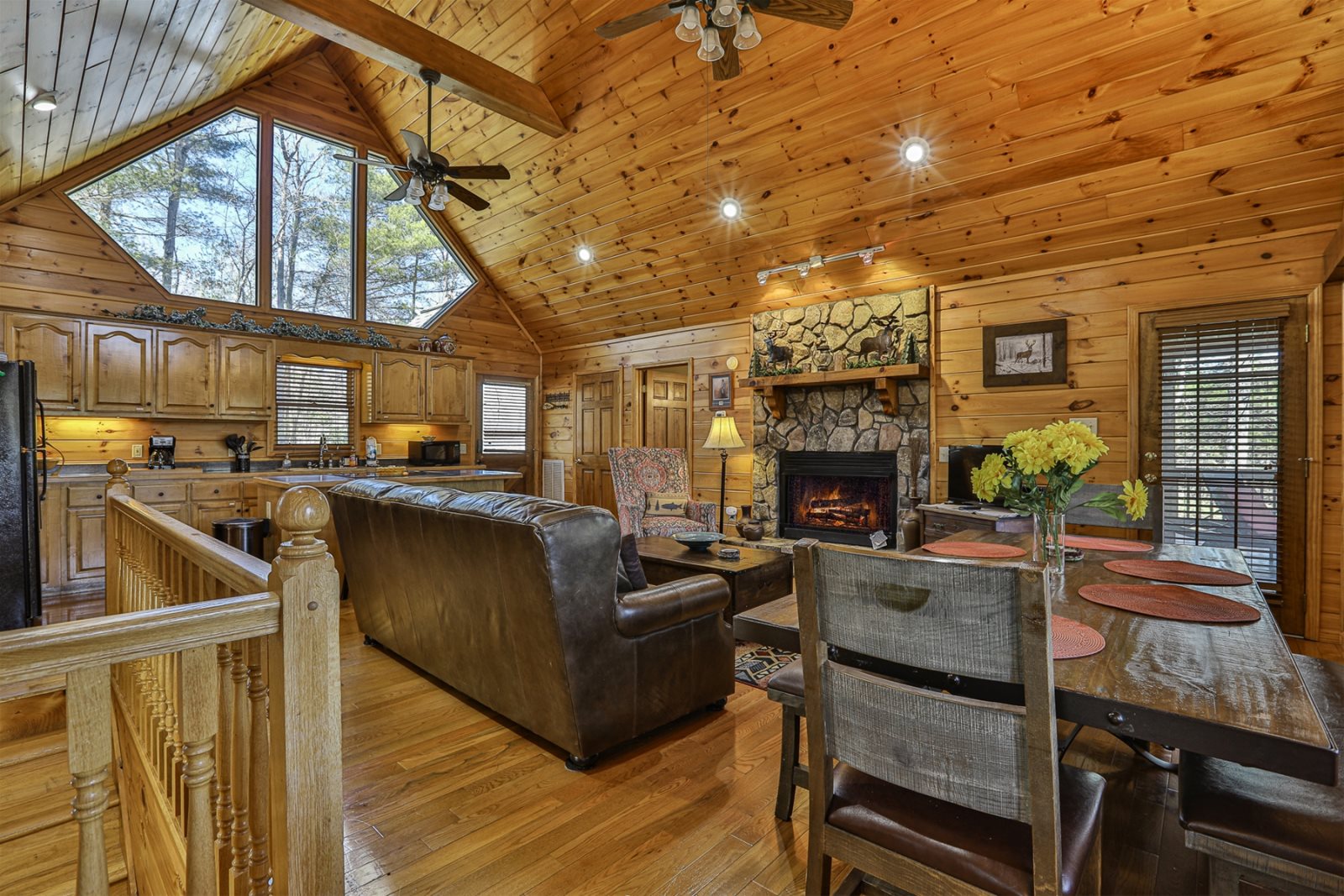 Blue Sky Cabin Rentals: Bella Vista