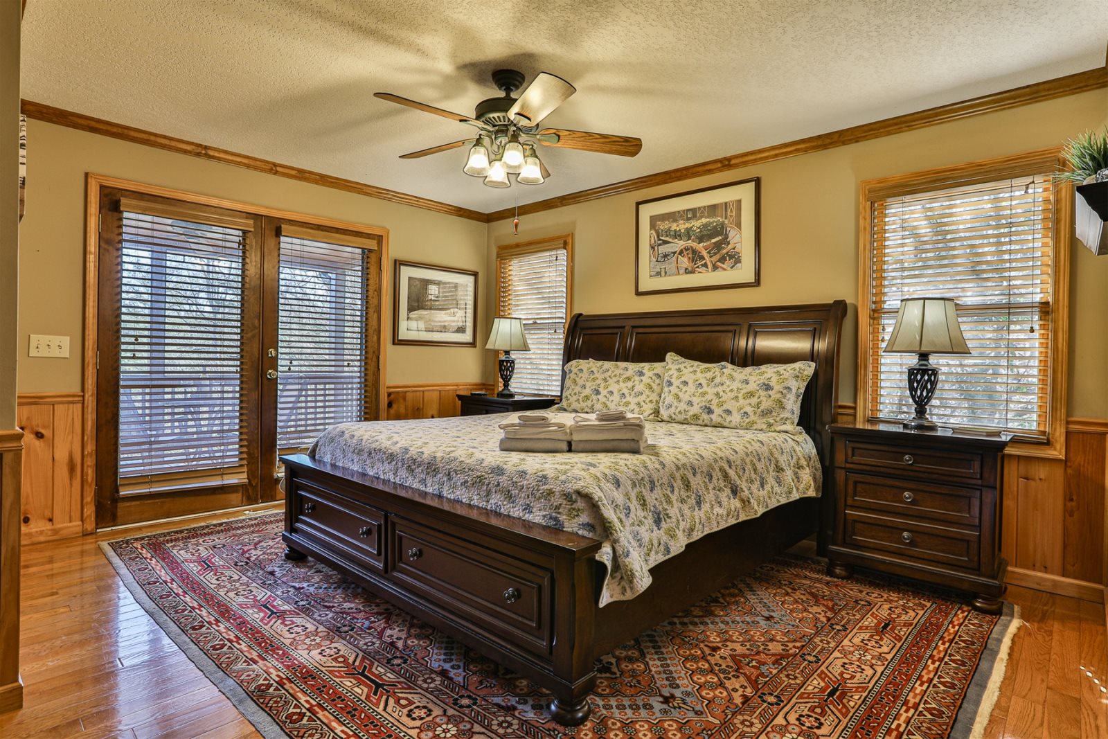 Blue Sky Cabin Rentals: Bella Vista