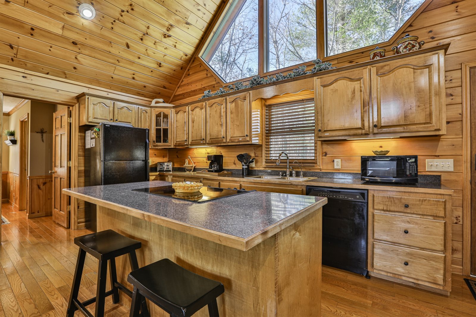Blue Sky Cabin Rentals: Bella Vista