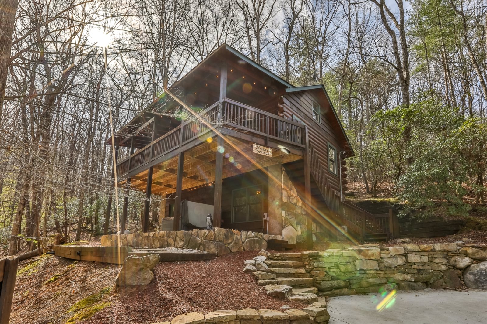 Blue Sky Cabin Rentals: Rolling Ridge