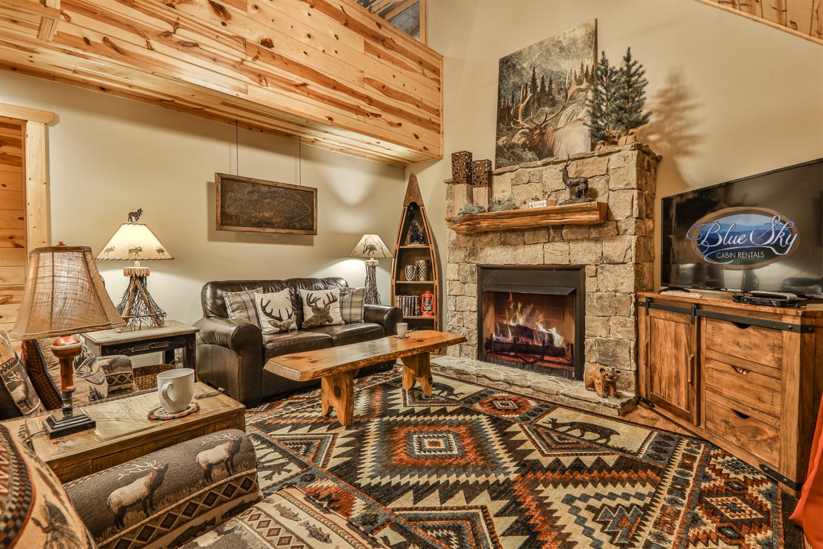 Blue Sky Cabin Rentals: River Rhapsody