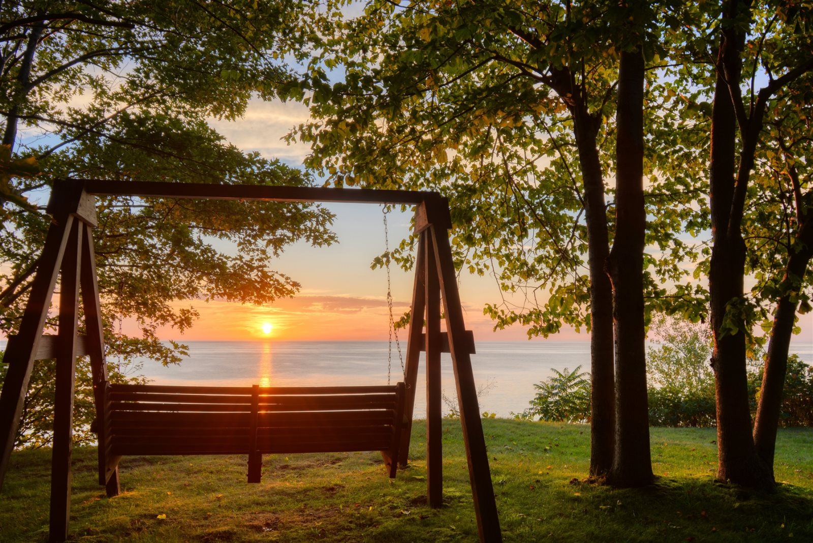 Mill Pond Realty - Vacation Rentals - Martha's Cottage