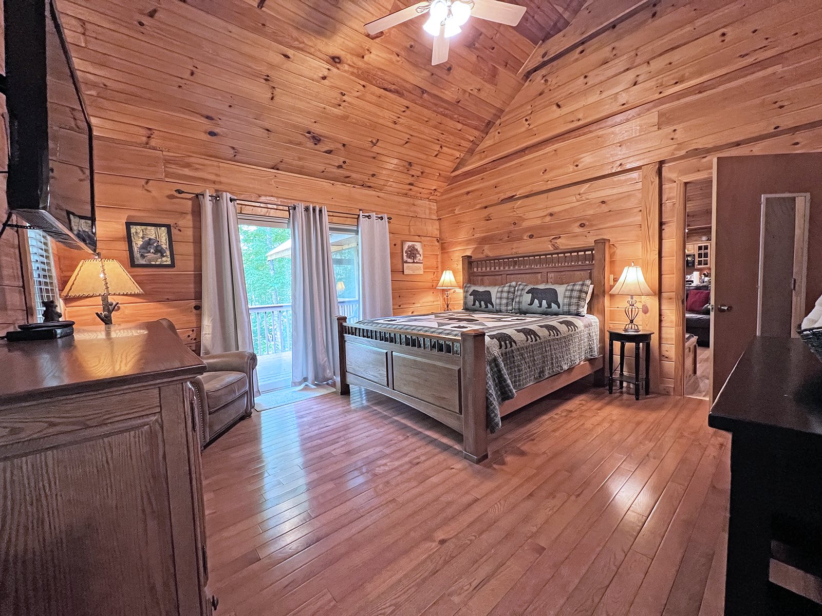 Cabin Rental in Bryson City near whitewater rafting