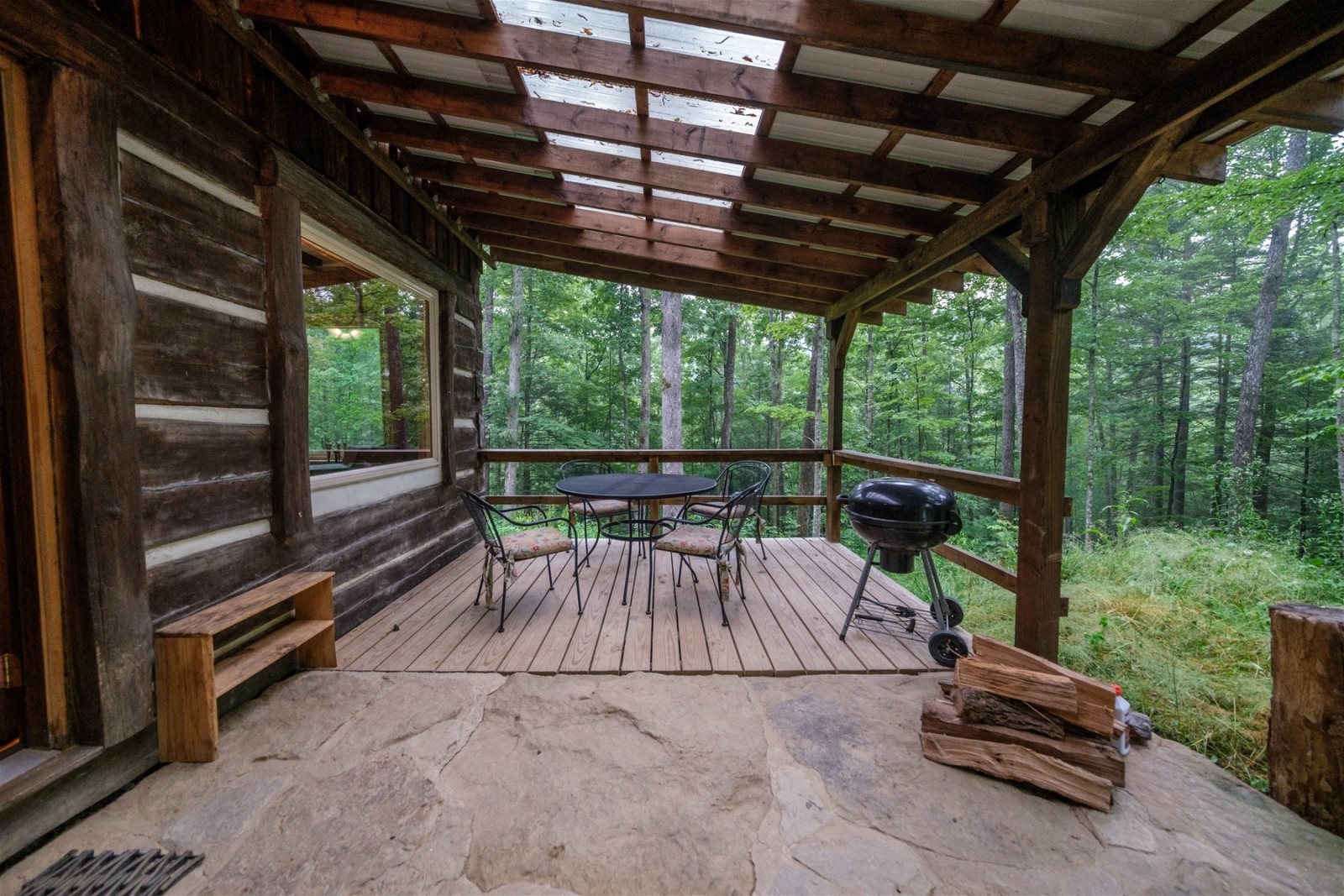 Barred Owl Log Cabin