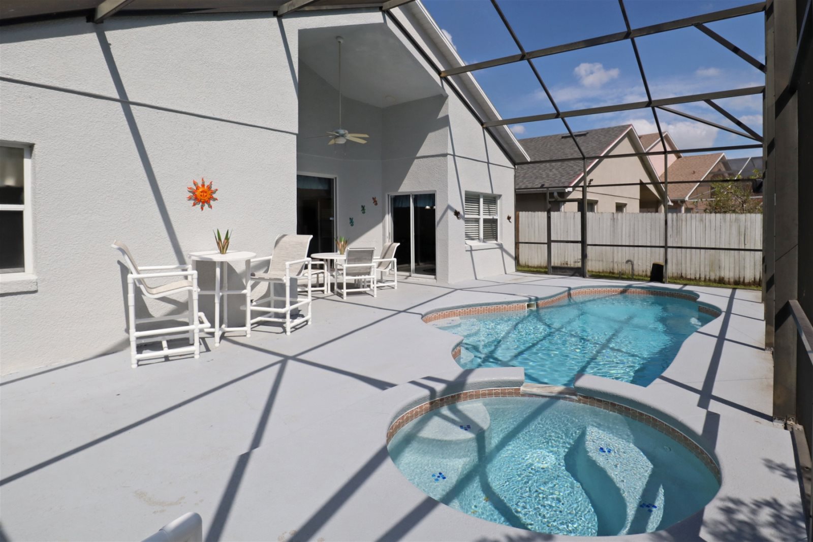 6 Bedroom Home