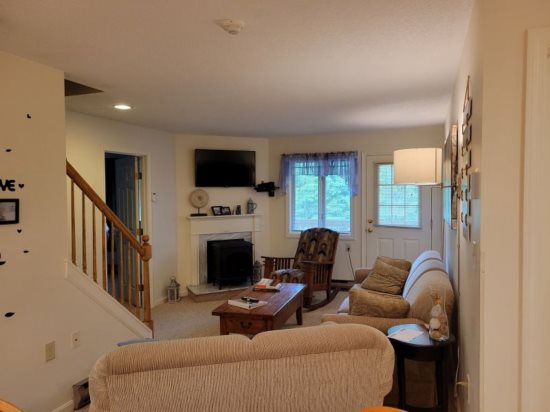 Three Bedroom Multi-level Condo 313 / Lincoln NH / Loon Mountain area ...