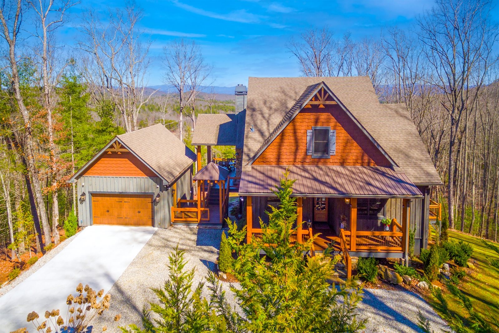 A RUSTIC ELEGANCE, Luxury Cabin Rental | Above The Rest