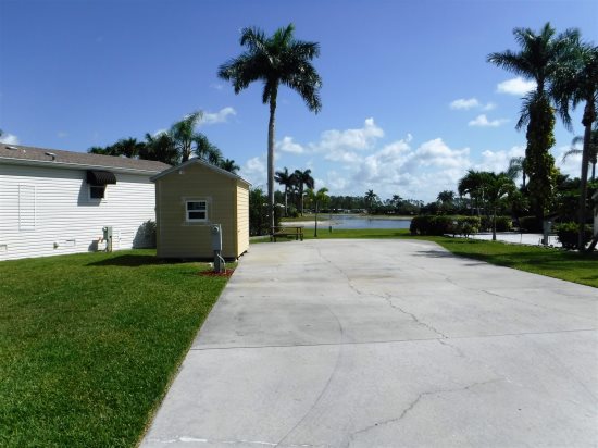 RV Lot Rentals RV LOT #3080 - Crystal Lake RV Resort