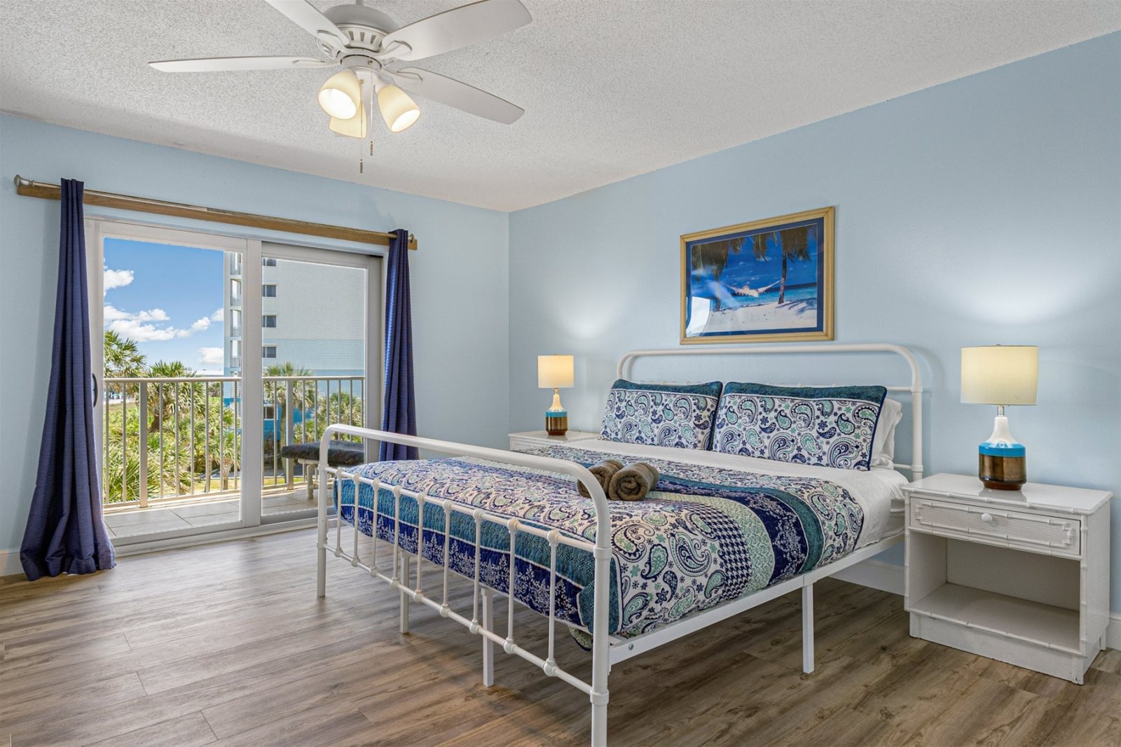 Nautical Paradise: 2B/2B Direct Ocean View 4th Floor Condo